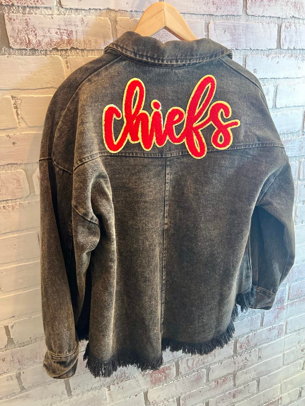 CHIEFS SHACKET | BLACK STUDDED | 3 ANCHORS BOUTIQUE